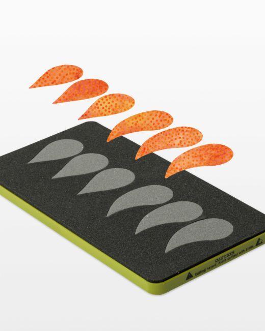 GO! Feathers Die – Seams Sew Easy